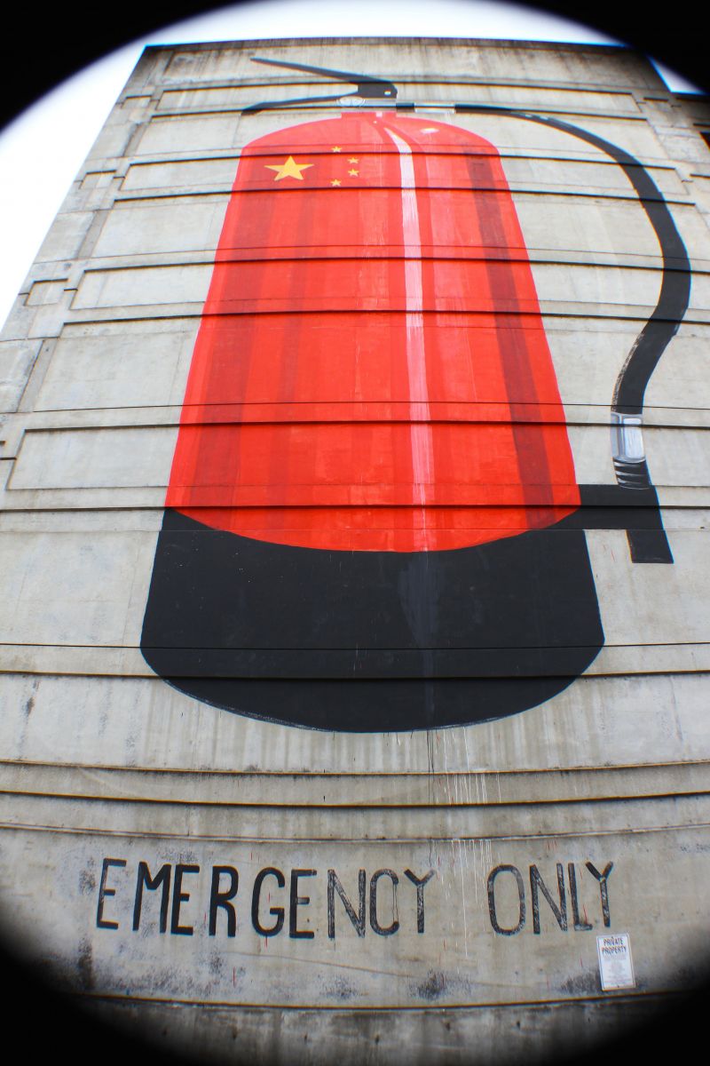 On the Grid : Escif Mural