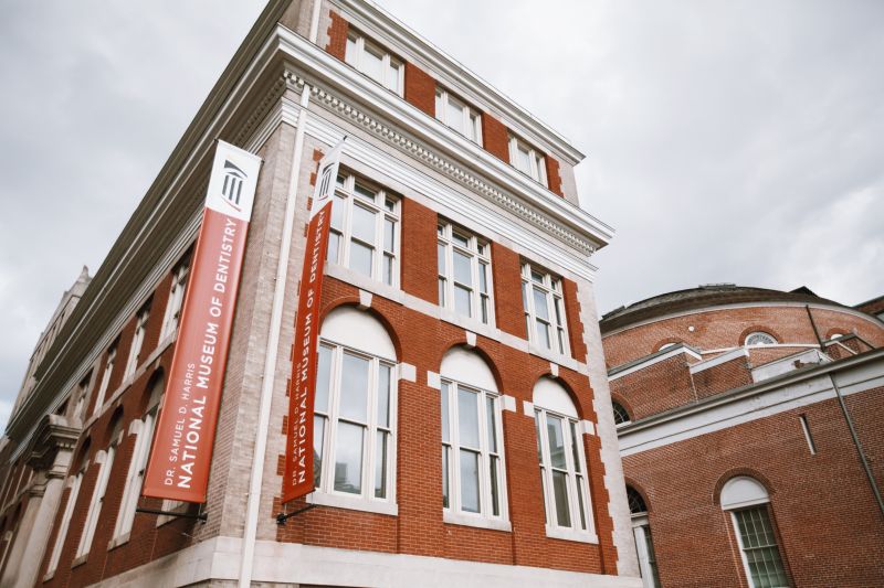 On the Grid : National Museum of Dentistry