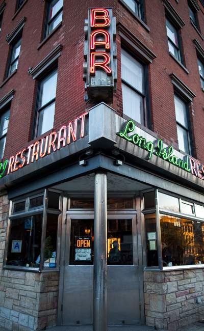 On the Grid : Long Island Bar