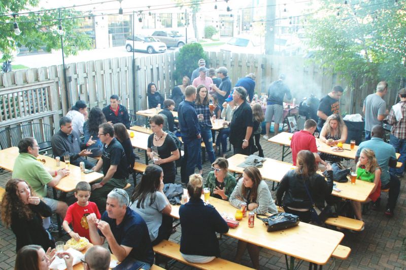 On the Grid : Bucktown Pub