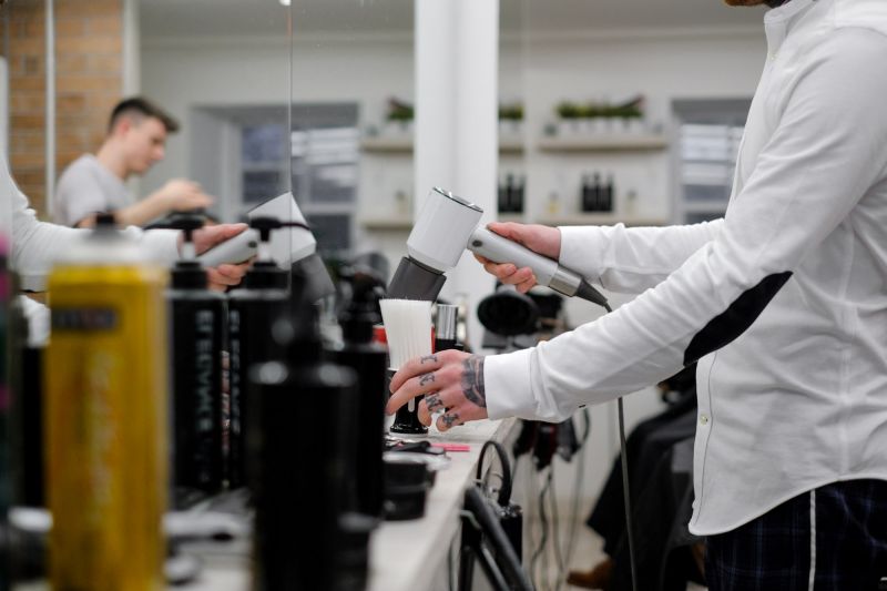 On the Grid : Network Barber Club