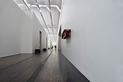 On the Grid : The Menil Collection