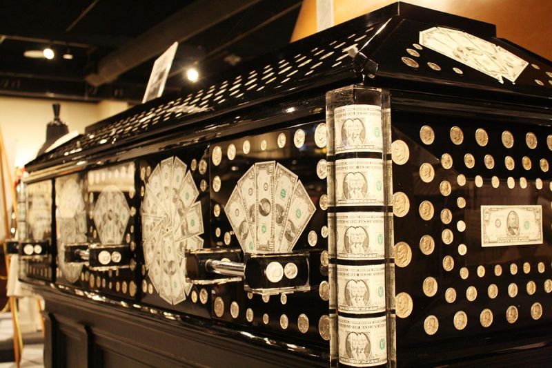 On the Grid : National Museum of Funeral History