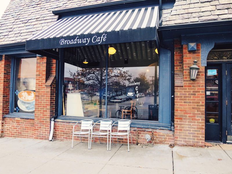 On the Grid : Broadway Cafe