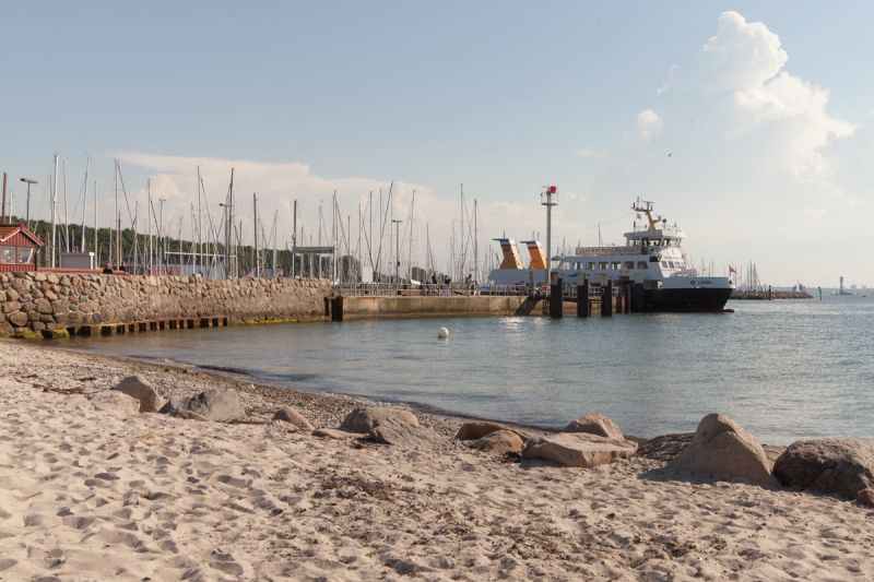 On the Grid : Ferry to Laboe