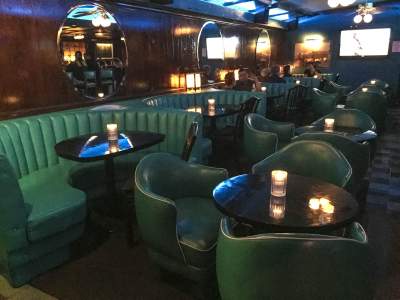 On the Grid : The Blue Room