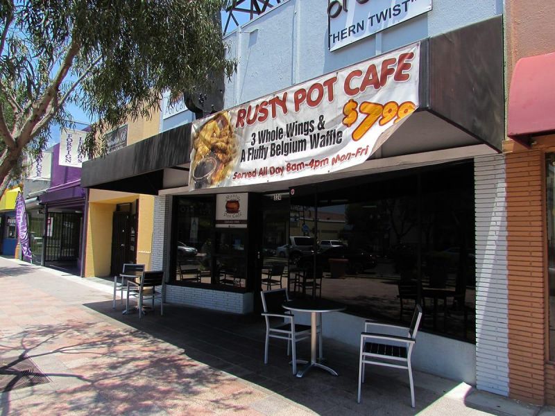 On the Grid : Rusty Pot Café