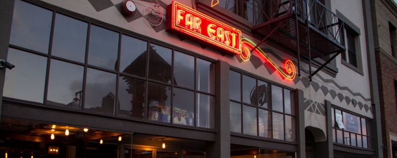 On the Grid : Far Bar