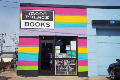 On the Grid : Moon Palace Books