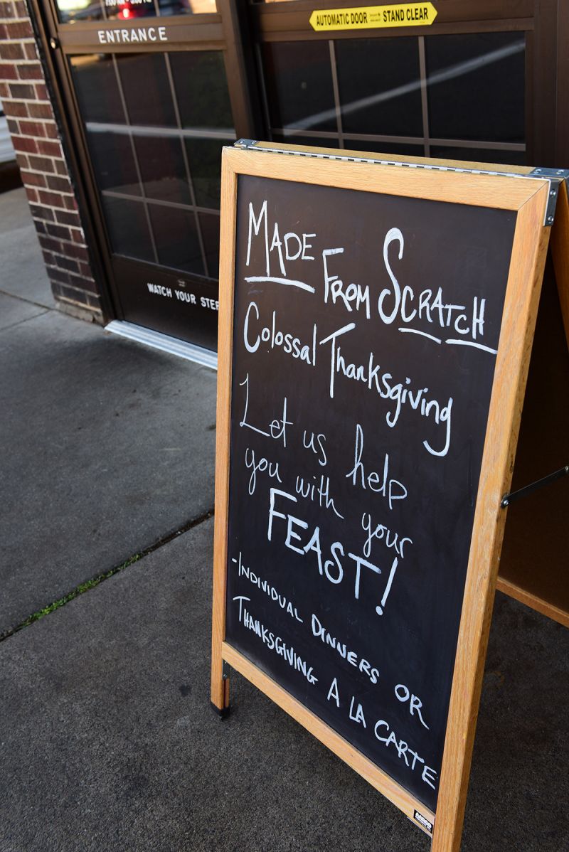 On the Grid : Colossal Café