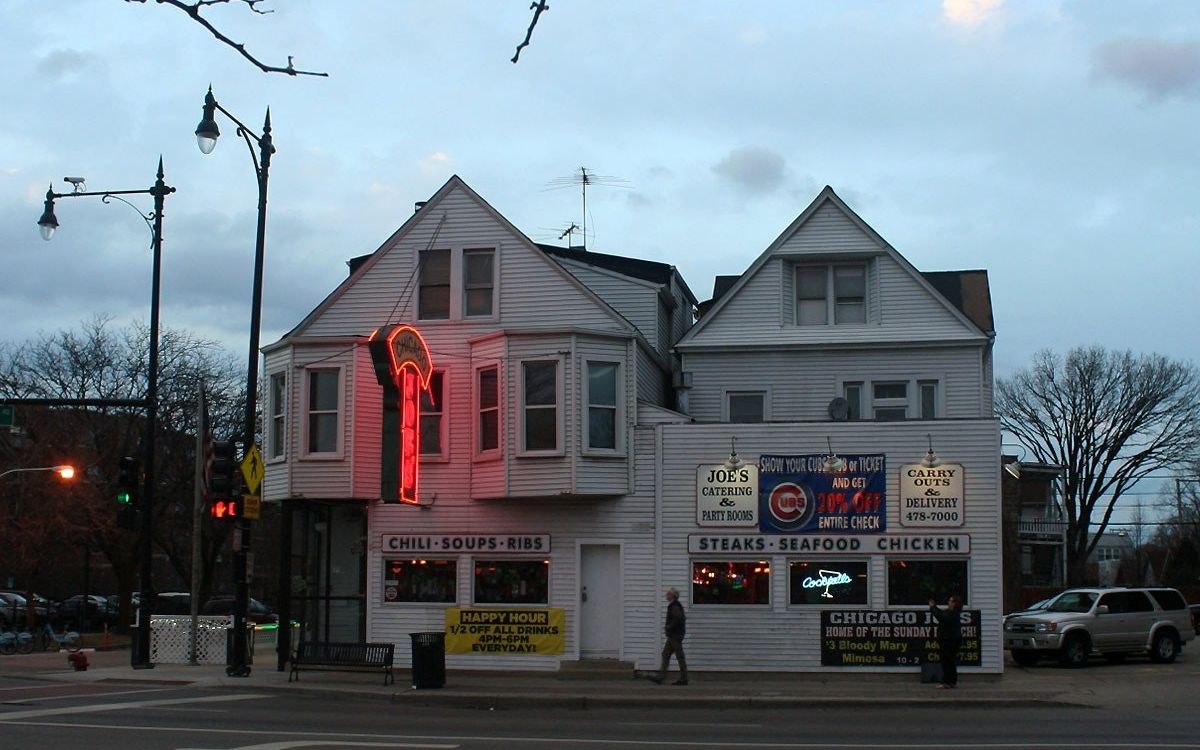 On the Grid : City guides by local creatives