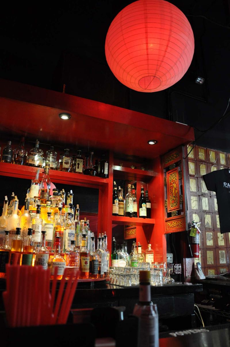 On the Grid : Radio Bar