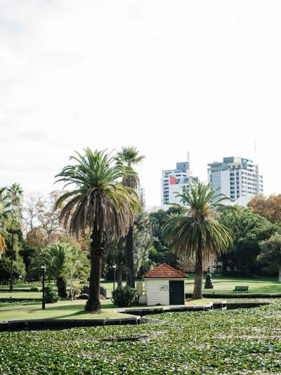 On the Grid : Queens Gardens