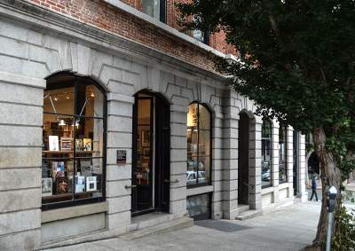 On the Grid : William Stout Books