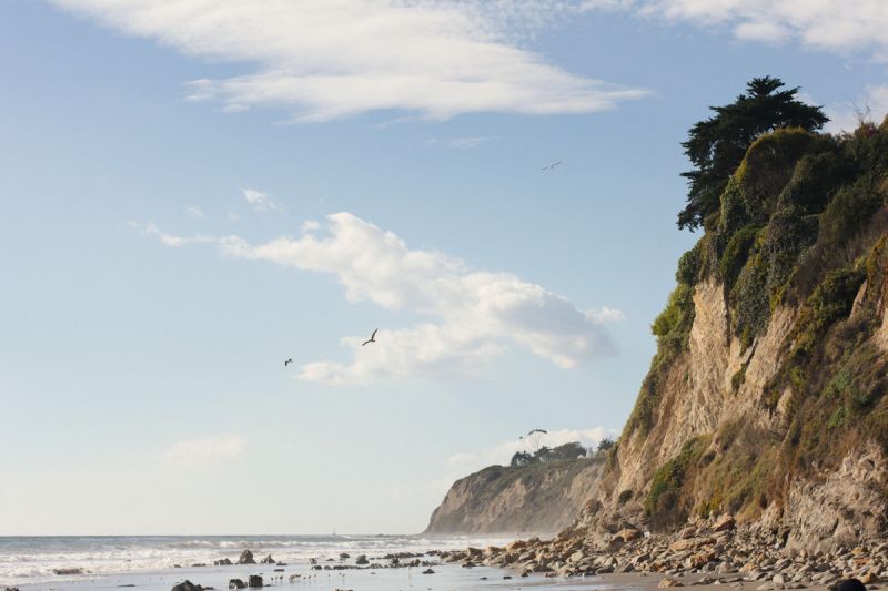 On the Grid : One Thousand Steps Beach