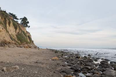 On the Grid : One Thousand Steps Beach