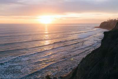 On the Grid : One Thousand Steps Beach