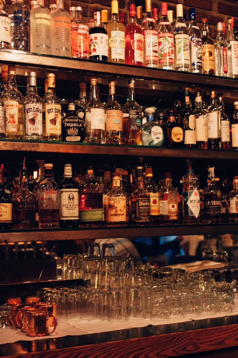 On the Grid : The Alibi Room