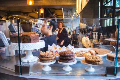 On the Grid : Assembly Hall