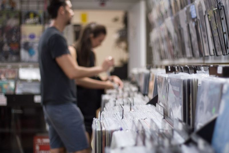 On the Grid : Play De Record