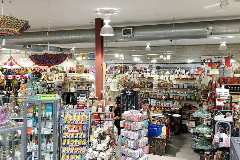 On the Grid : Blue Banana Market