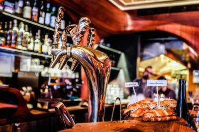 On the Grid : Bar Raval