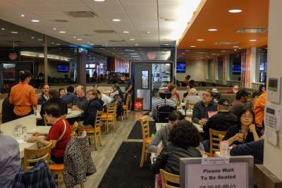 On the Grid : New Town Bakery